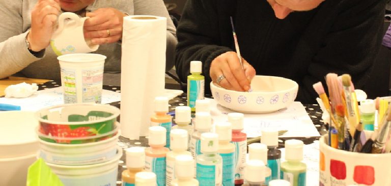 How to Paint Pottery | 5 Simplified Ways (2025)